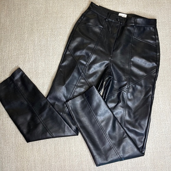 Aritzia | Pants & Jumpsuits | Black Wilfred Aritzia Leather Pants ...